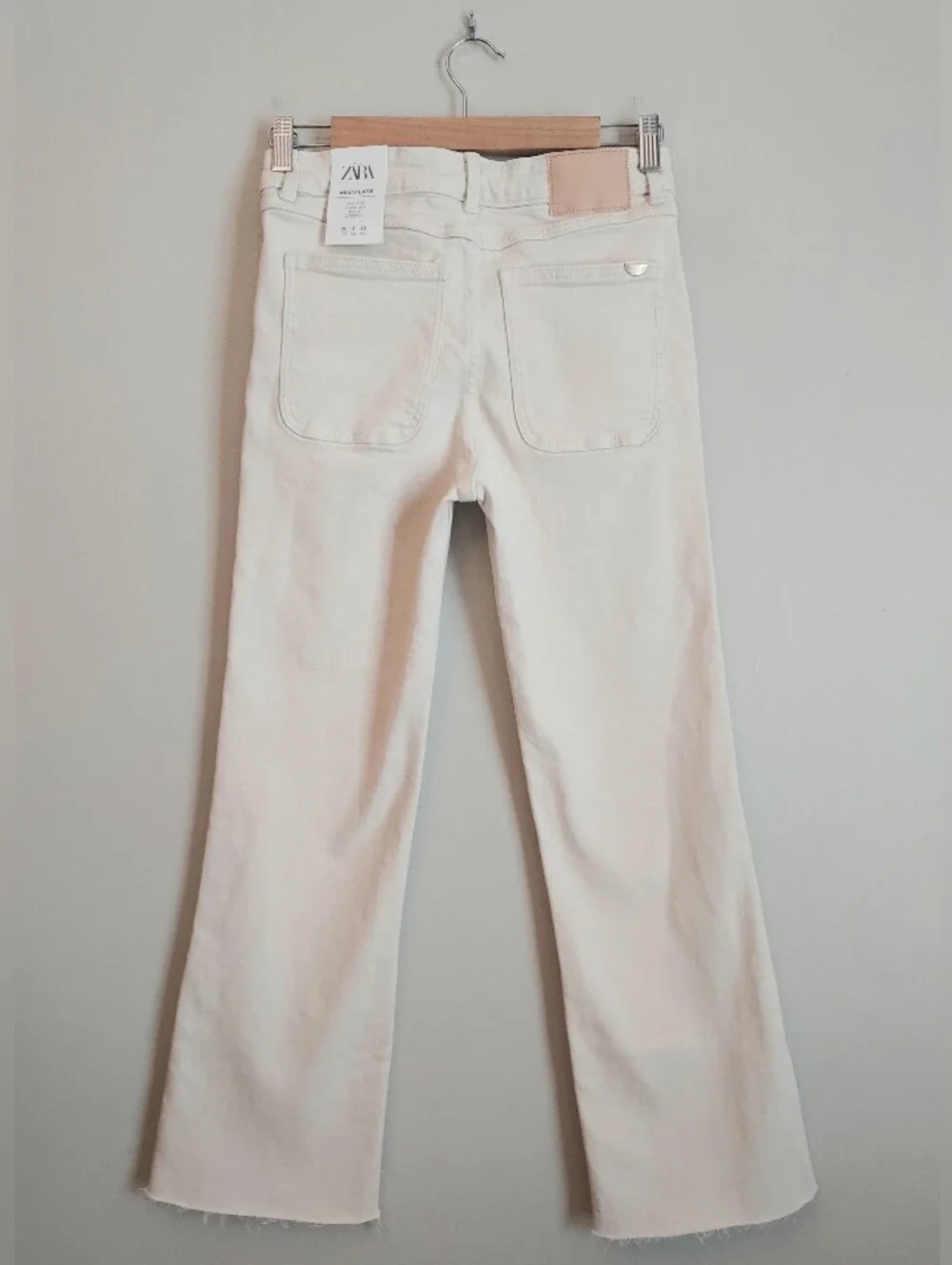Zara | Jeans | Zara Jeans Size 4 Denim Jean Cream Natural Patch Pocket ...